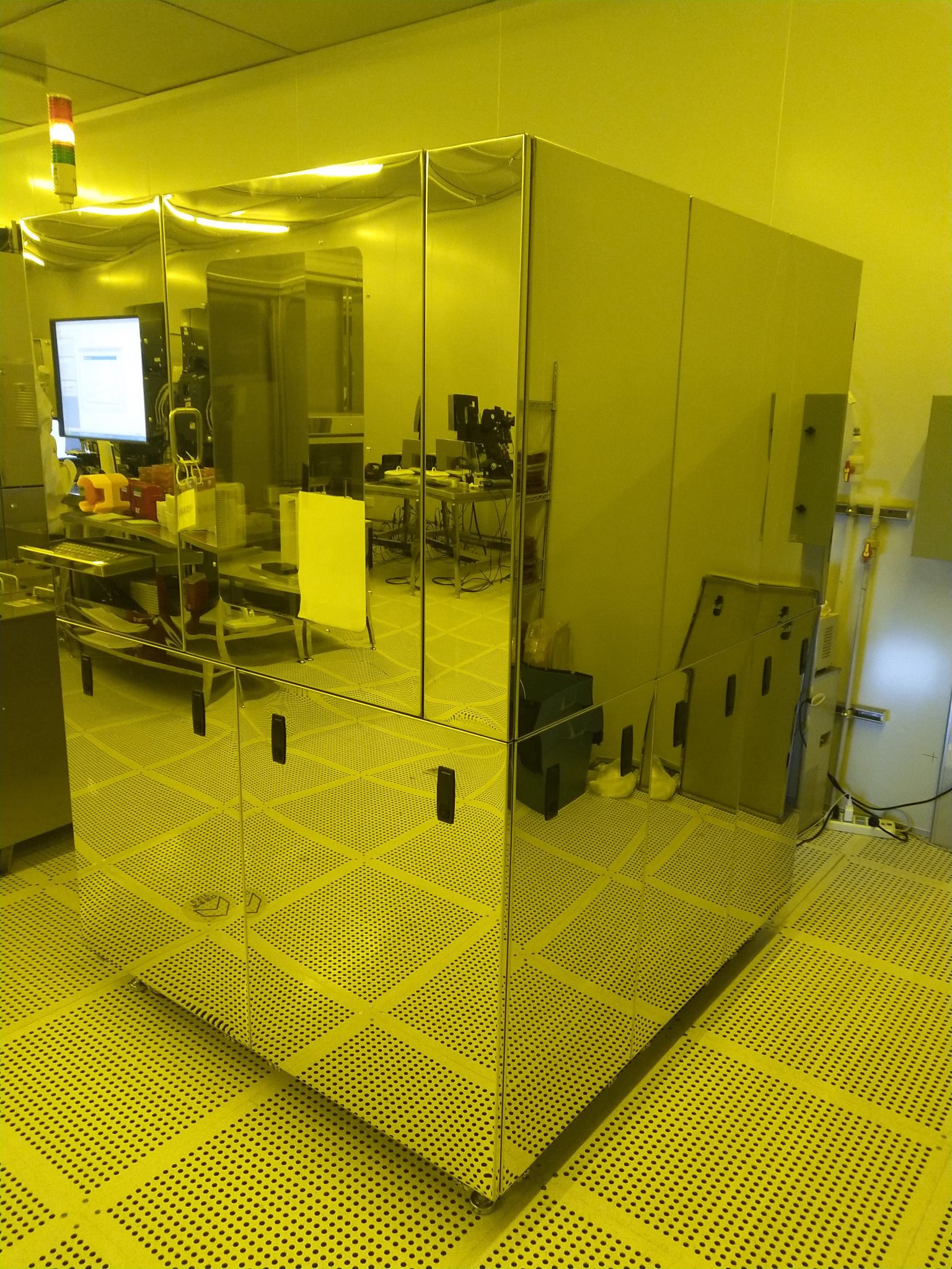 SPIN COATING TECHNOLOGY - Swissflexmicrocircuits